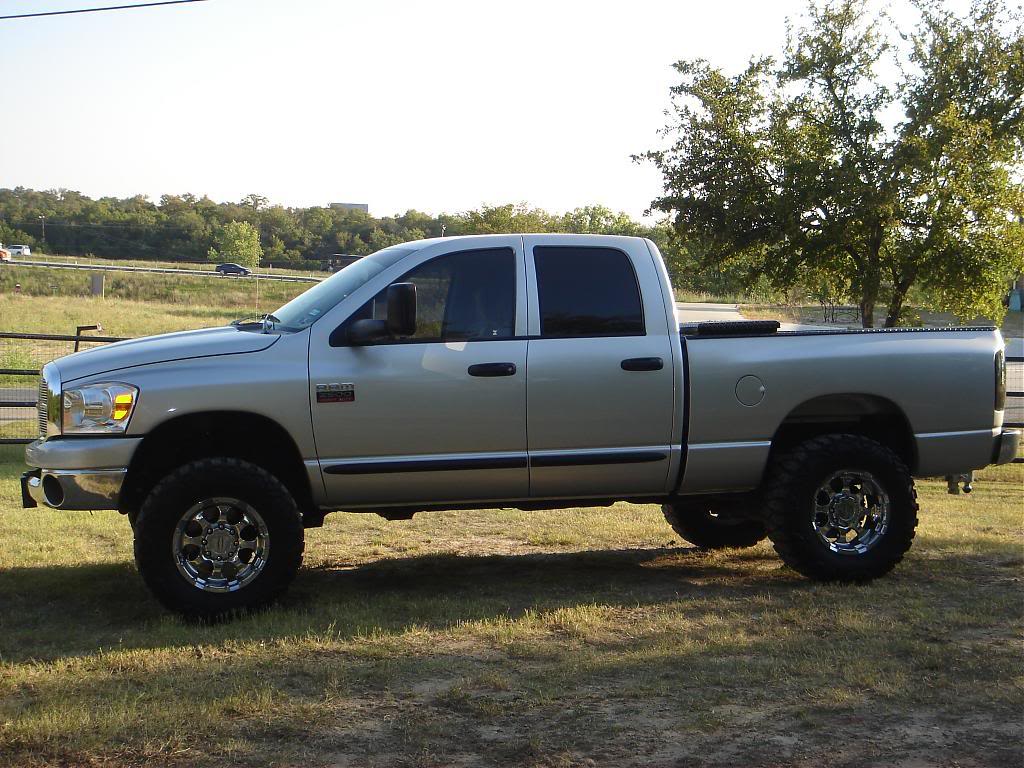 Pictures of SILVER 3rd Gen trucks!!! - Dodge Diesel - Diesel Truck ...